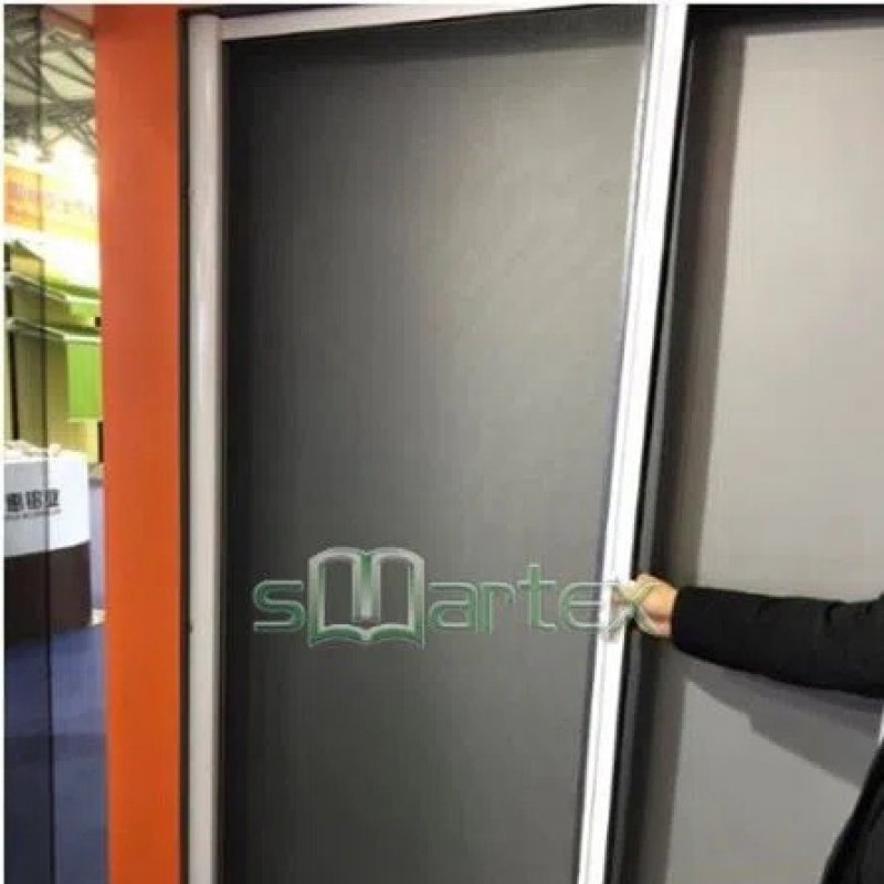 Made-to-measure Roller Blind For Door To Prevent Insects And Mosquitoes