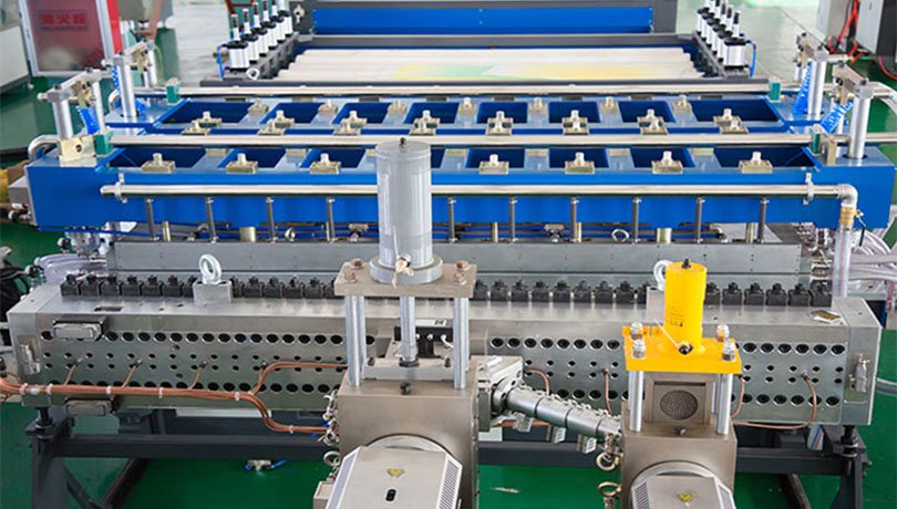 PP Hollow Corrugated Sheet production line