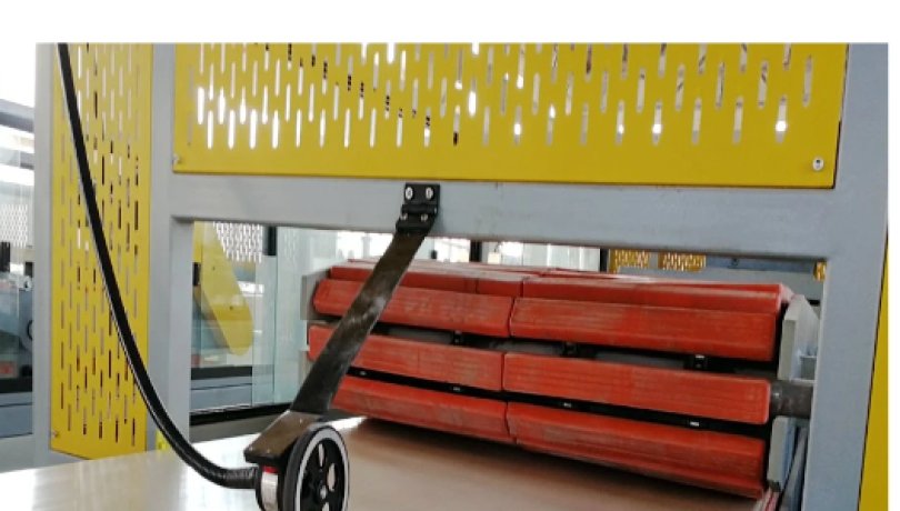 WPC Machine 600-1100mm PVC WPC Panel Board Machine / Wood Plastic ...