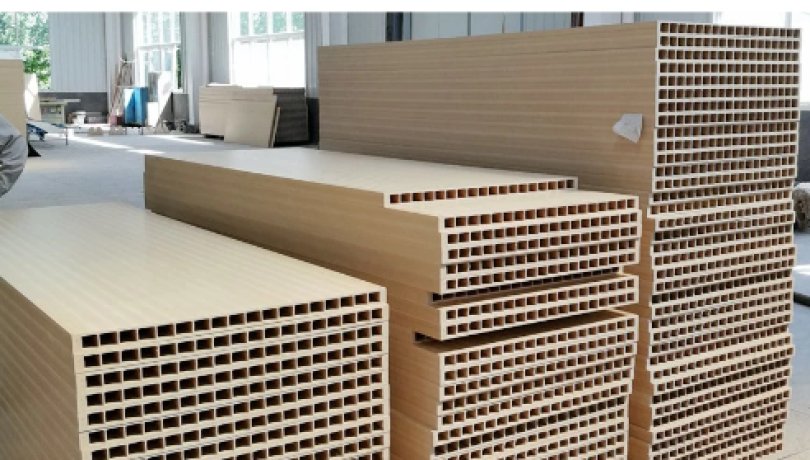 WPC Machine 600-1100mm PVC WPC Panel Board Machine / Wood Plastic ...