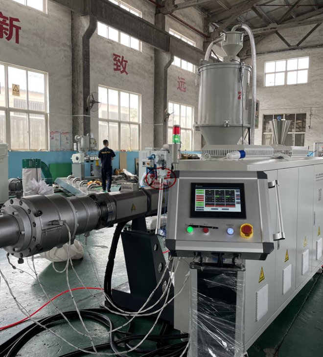 high speed PE pipe machine for indian customer
