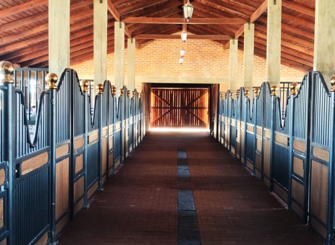 equine stalls