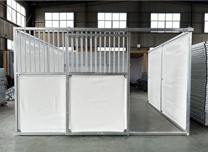 Temporary Horse Stalls SHE124