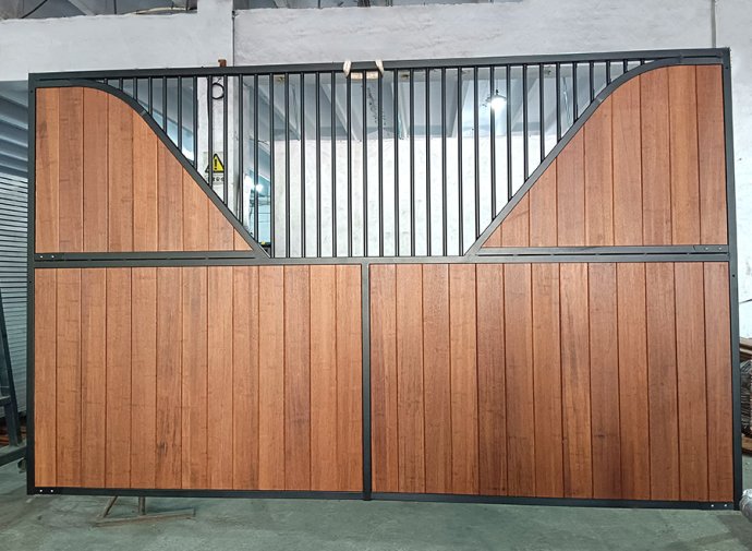 Horse Stall Partition SHE21-32