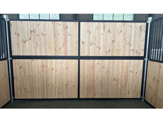 Solid partitions horse stall dividers for sale